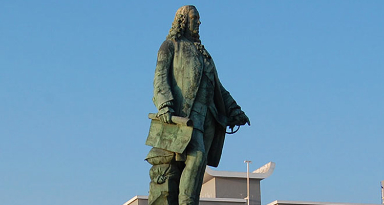 Statue of Dupleix Puducherry (Entry Fee, Timings, Entry Ticket Cost ...