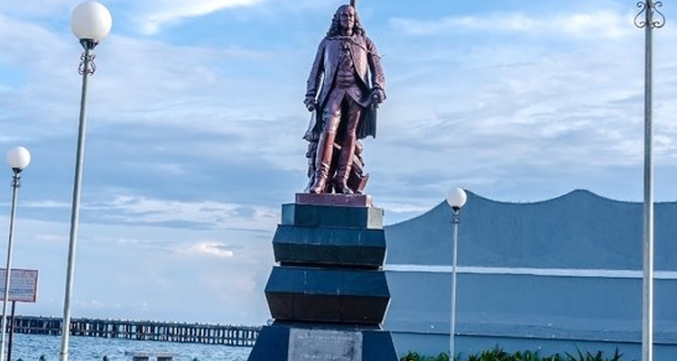 Statue of Dupleix Puducherry (Entry Fee, Timings, Entry Ticket Cost ...